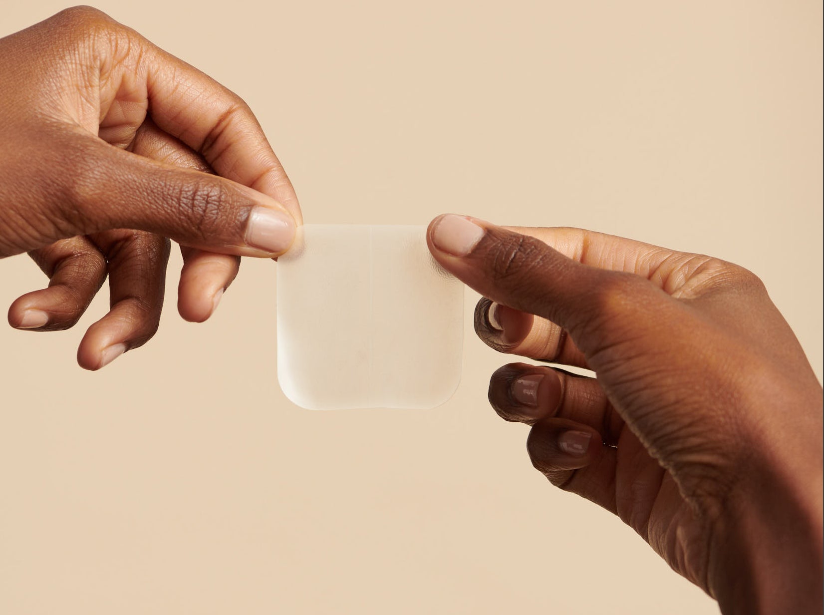 The Magic Behind Hydrocolloid Patches – Avarelle Cosmetics